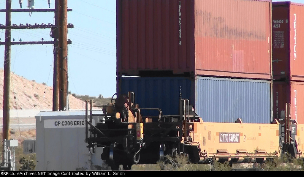 EB Intermodal Frt at Erie NV -128